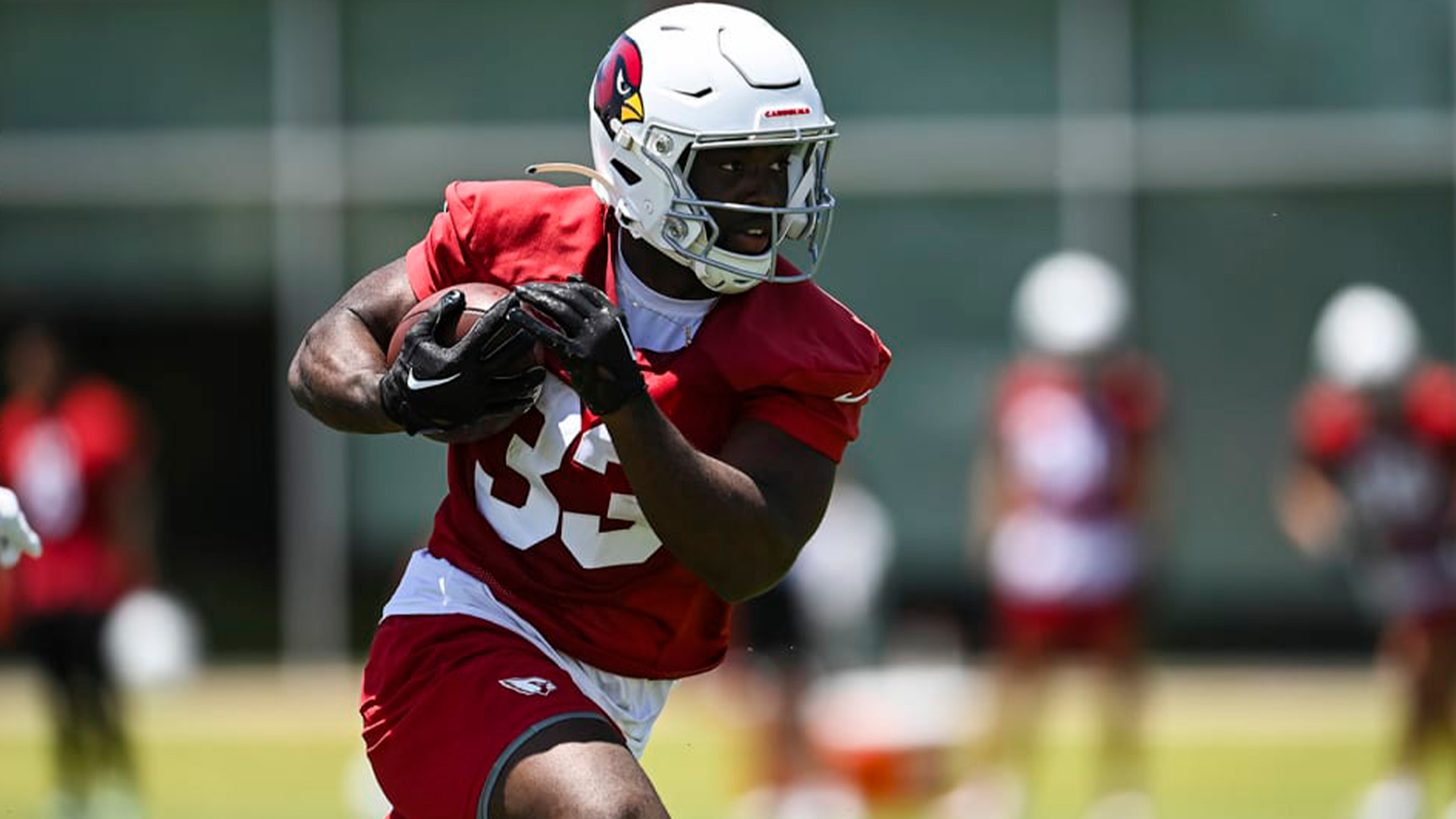 Quién es Trey Benson: el running back que resurgió tras una grave ...