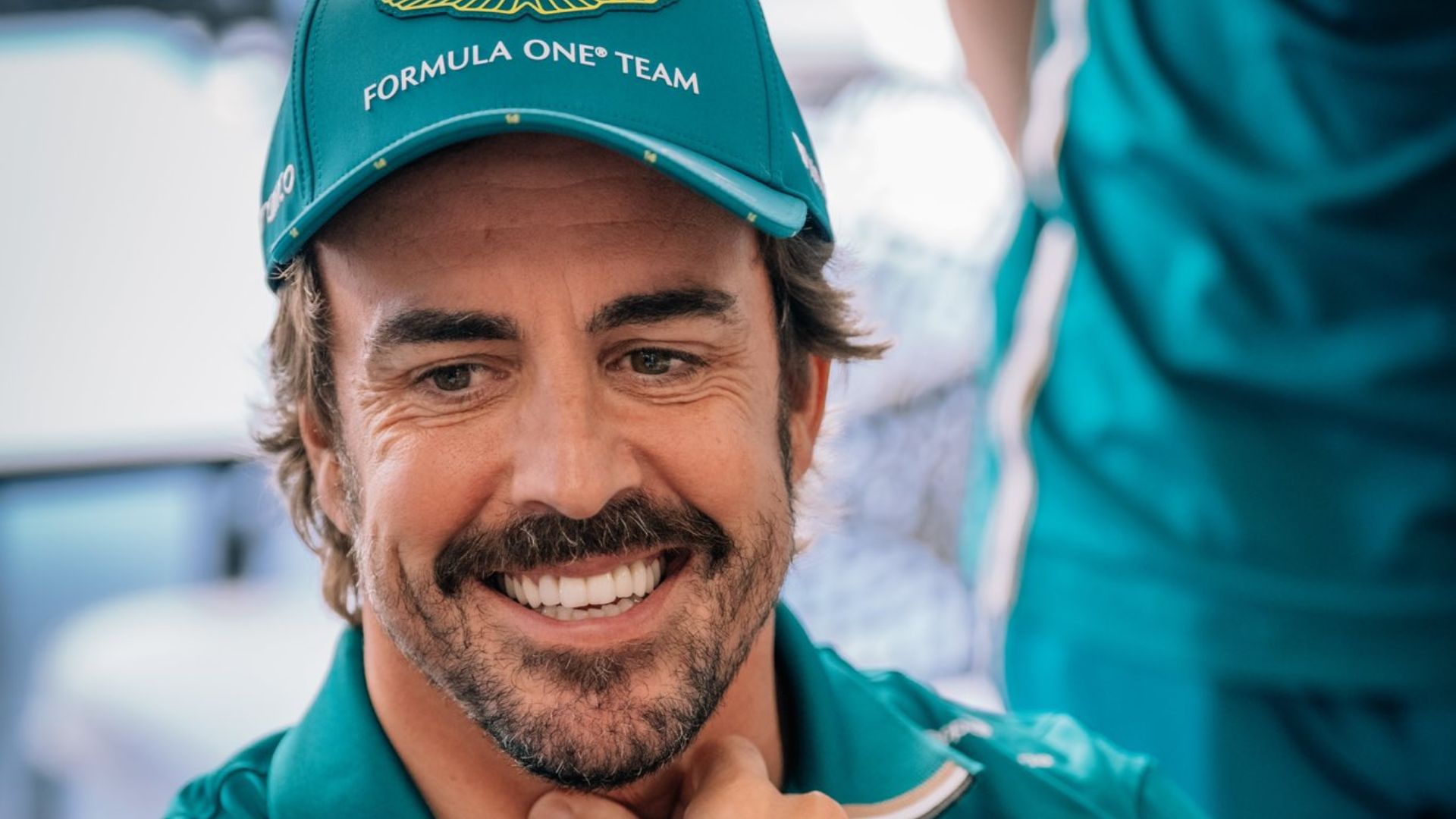 Fernando Alonso y su euforia tras quedarse a una décima de la pole en ...