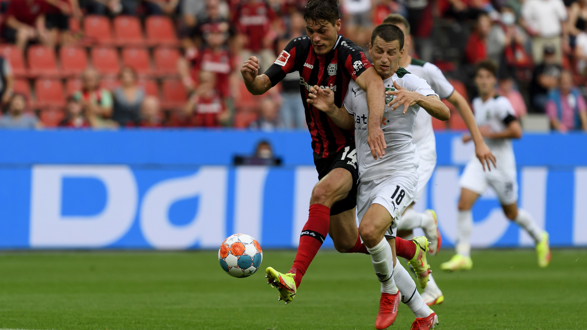 Gladbach vs. Leverkusen heute live im TV und LIVE-STREAM sehen - so geht's! | DAZN News DE