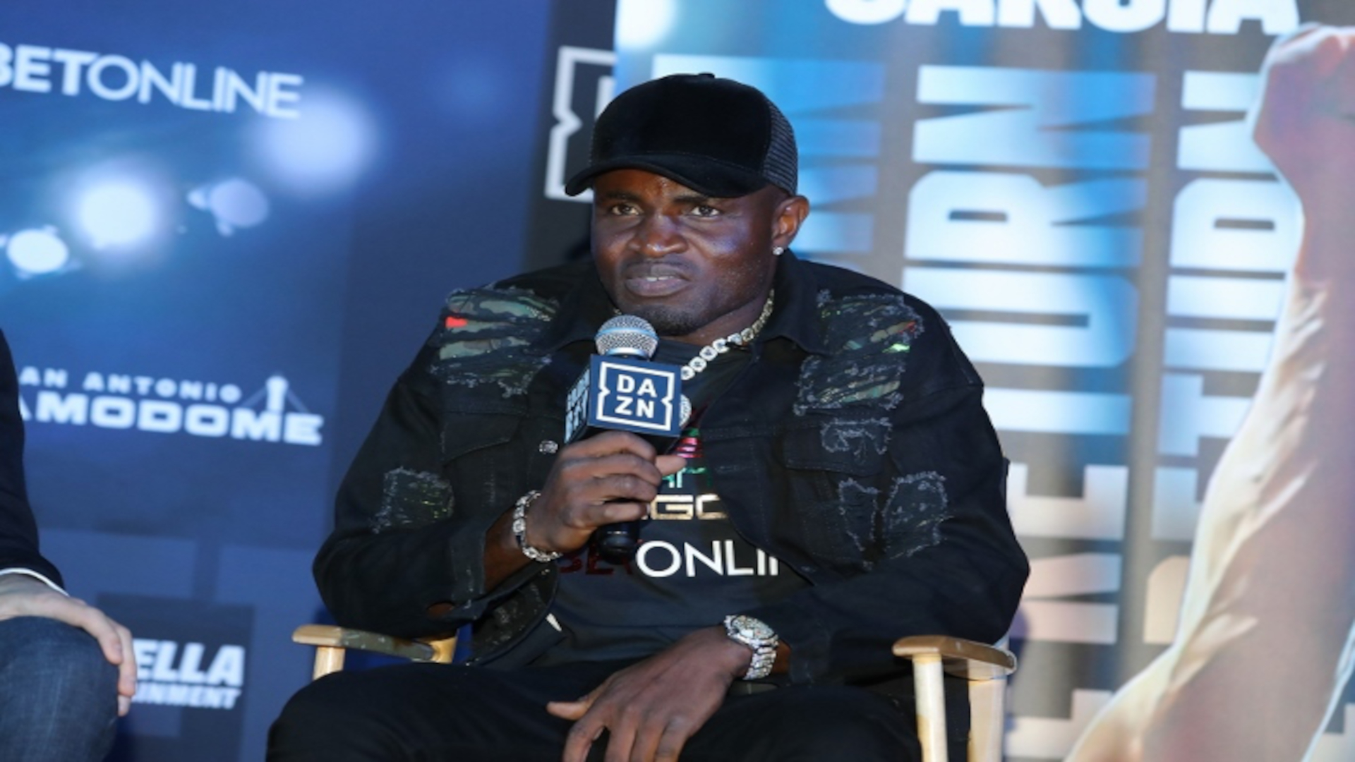 Tagoe está convencido de que Ryan García lo trató de evitar, hasta que ...