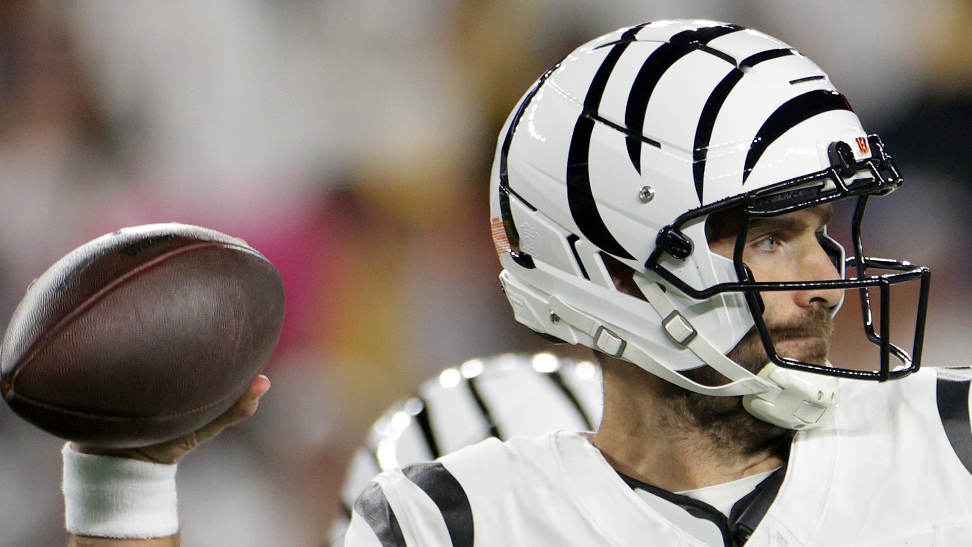 Joe Flacco outduels Aaron Rodgers to lead Cincinnati Bengals to wild ...