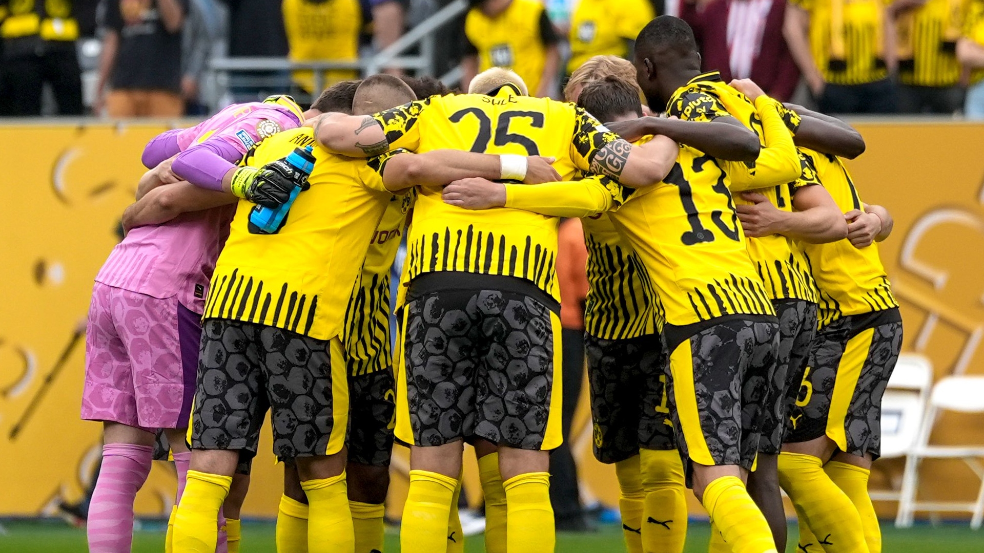 Wer zeigt / überträgt BVB vs. Ulsan HD im TV und LIVE-STREAM? | DAZN News AT