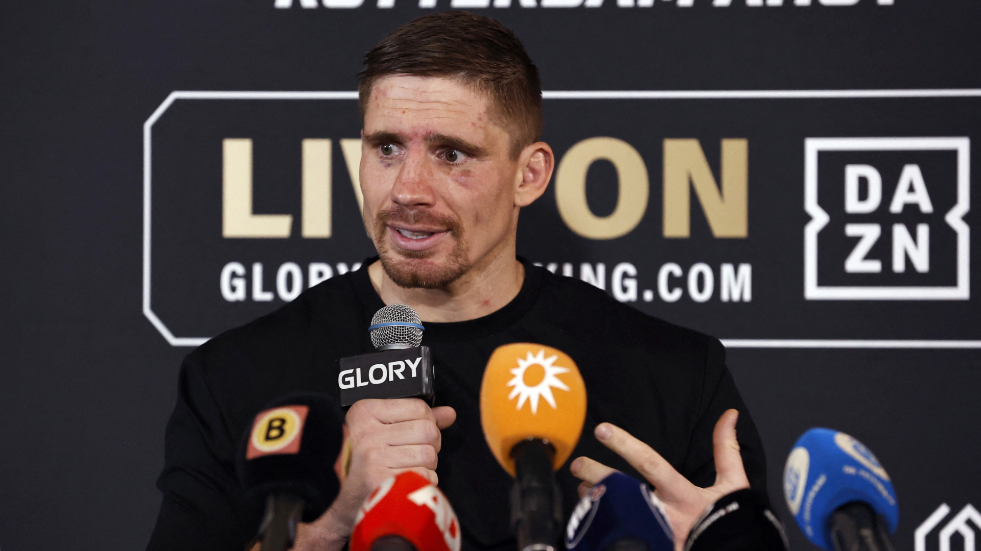 How did Rico Verhoeven end up fighting Oleksandr Usyk instead of ...