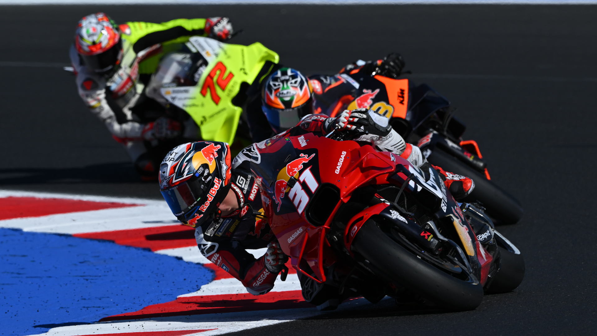 Carrera al sprint de MotoGP hoy en el GP de Valencia 2025 en el Circuit ...