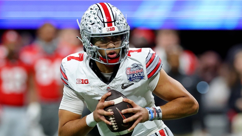 What time is the Patriots vs. Texans game tonight? Channel, streaming ...