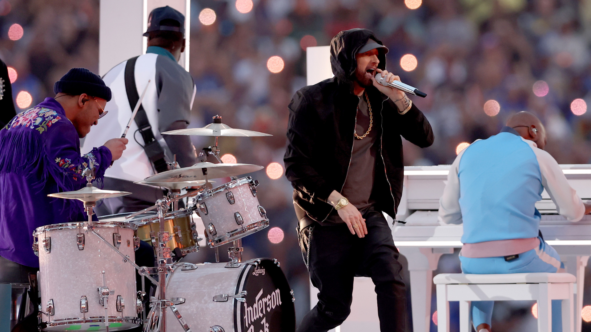 ¿A qué hora es el Halftime Show de la Super Bowl 2026 y cuánto dura ...
