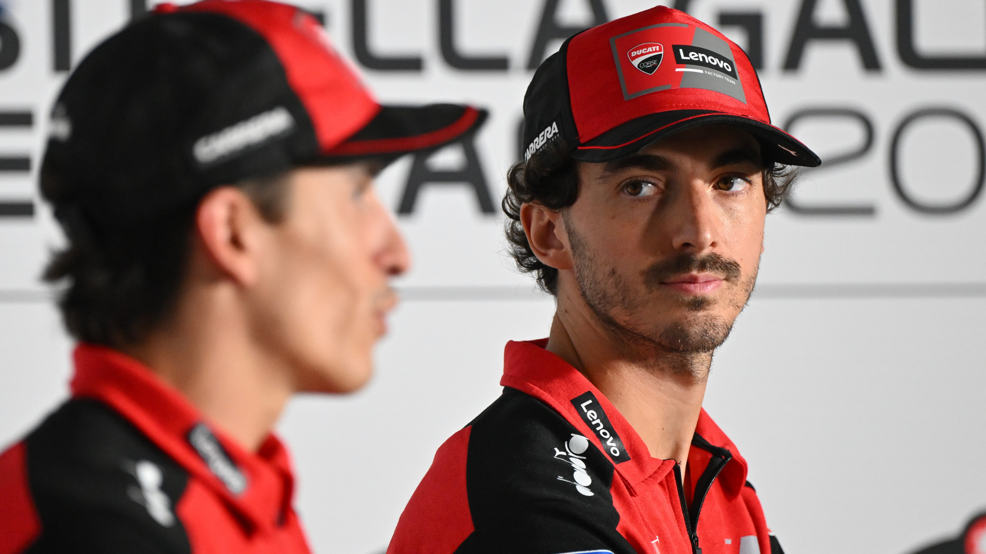 Pecco Bagnaia, sin soluciones ante la velocidad de Marc Márquez: "Siempre he tenido un feeling ...