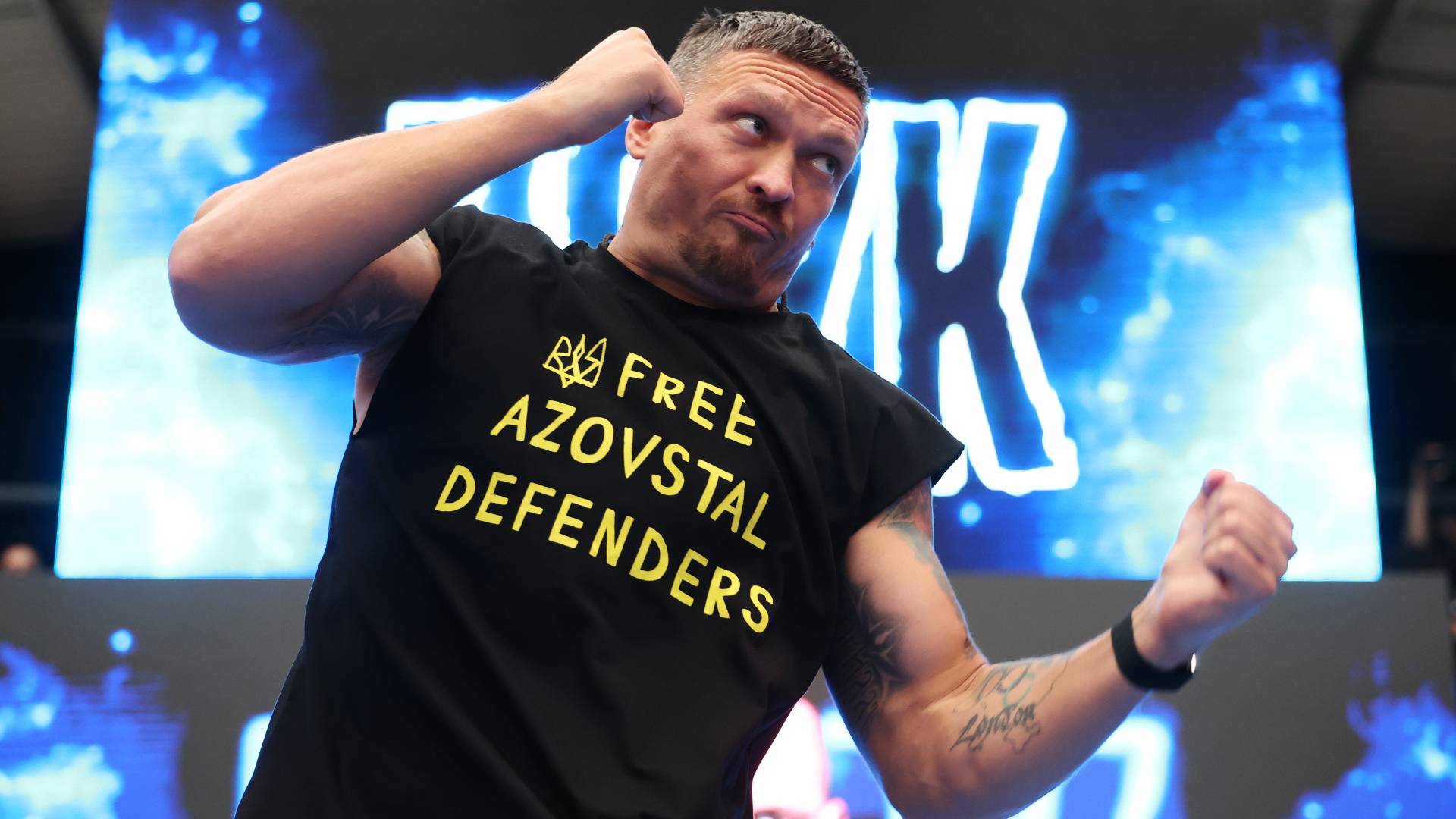 Usyk's unconventional training methods for Dubois rematch that could ...
