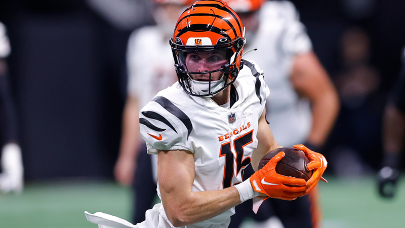 ¡Charlie Jones al rescate! El impresionante retorno para anotación del ...