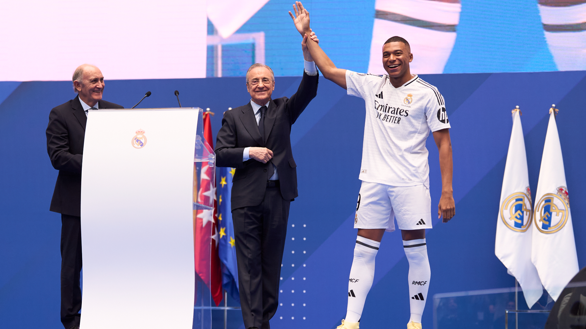 Kylian Mbappé y una presentación 'calcada' a la de Cristiano Ronaldo ...