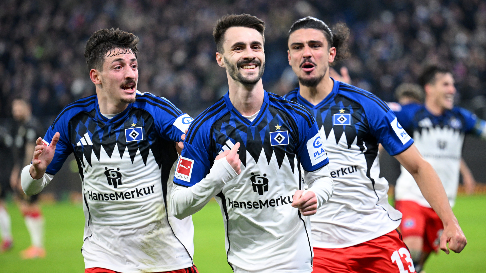 Fußball heute live im TV und LIVE-STREAM: Werder Bremen beim HSV | DAZN ...