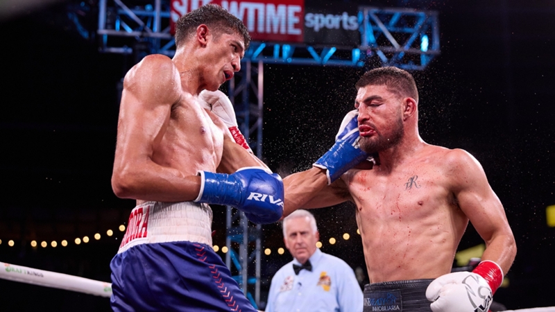 Sebastian Fundora dominates Carlos Ocampo in unanimous decision win ...