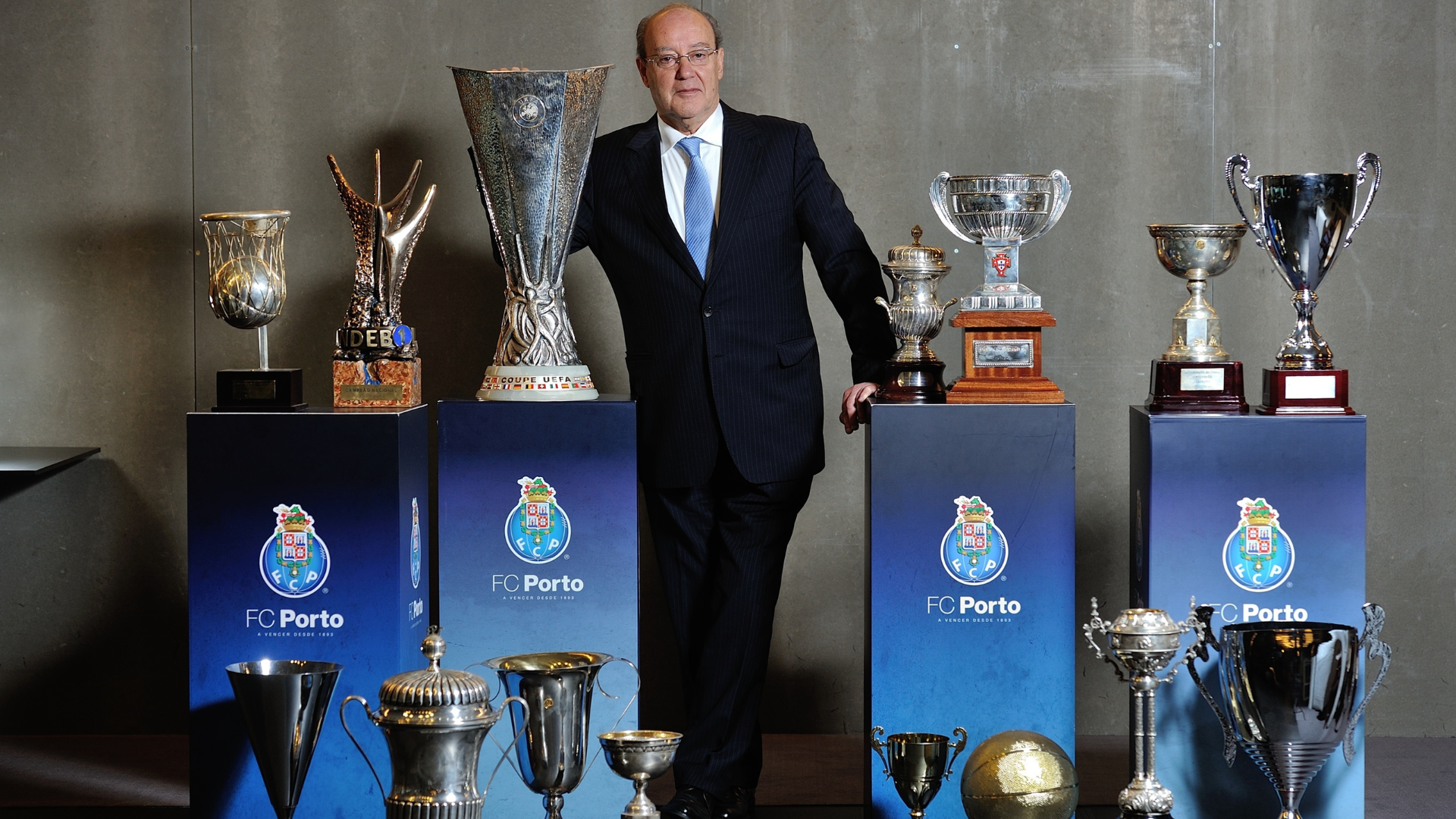 Pinto Da Costa: ¿cuántos títulos ganó y cuánto dinero recaudó en ventas ...