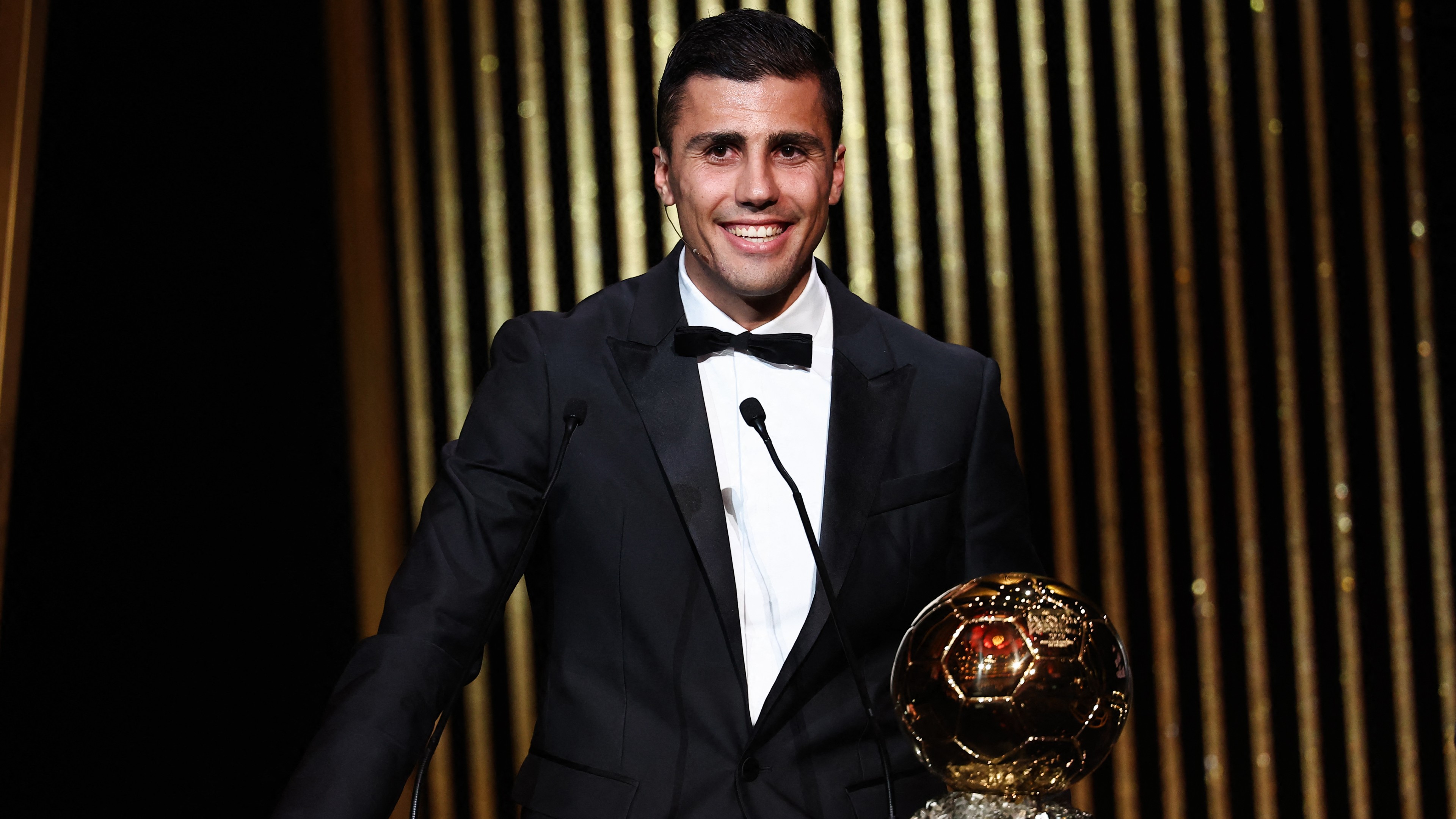 Paul Scholes cae rendido ante Rodri Hernández tras conquistar el Balón de Oro: "Es mejor ...