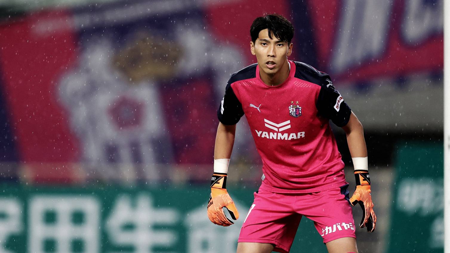 【DAZN週間スーパーセーブ】抜群の反射神経が生んだセーブ。J1第29節のベストセーブはC大阪のGKキム・ジンヒョン｜J1リーグ | DAZN News JP
