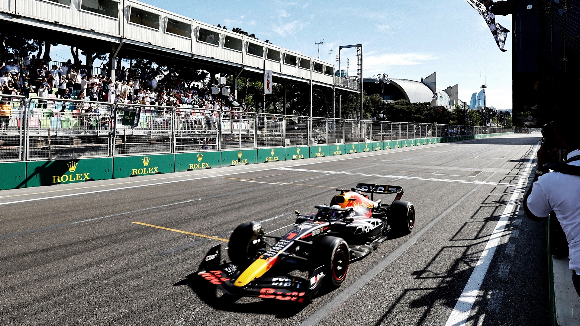 『DAZN』が2025年末まで日本でのF1グランプリ全セッション配信決定！開幕前のバーレーンテストもライブ配信｜F1 | DAZN News JP