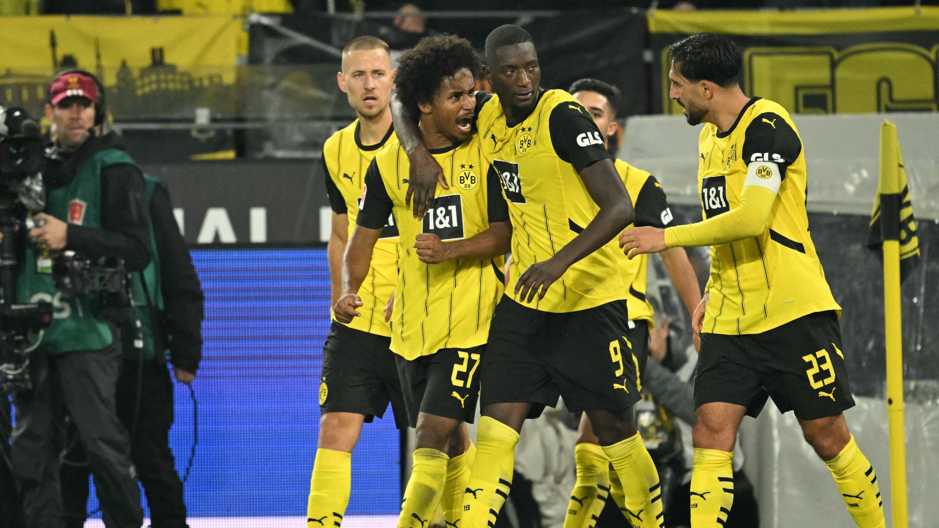 Wer zeigt / überträgt Hoffenheim vs. BVB (Borussia Dortmund) im TV und LIVE-STREAM? | DAZN News DE