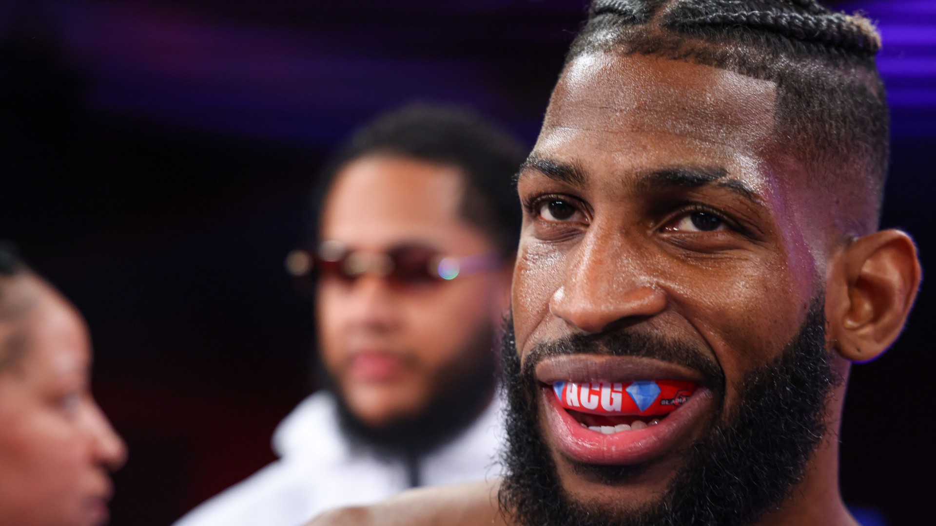 Andy Cruz names the fighter he thinks is 'irrelevant" | DAZN News US