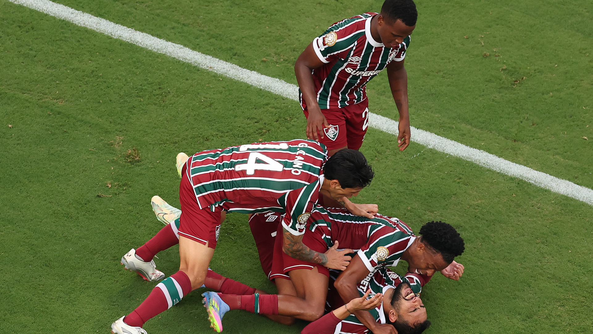 99 años de pasión por Fluminense: la increíble historia de la ...