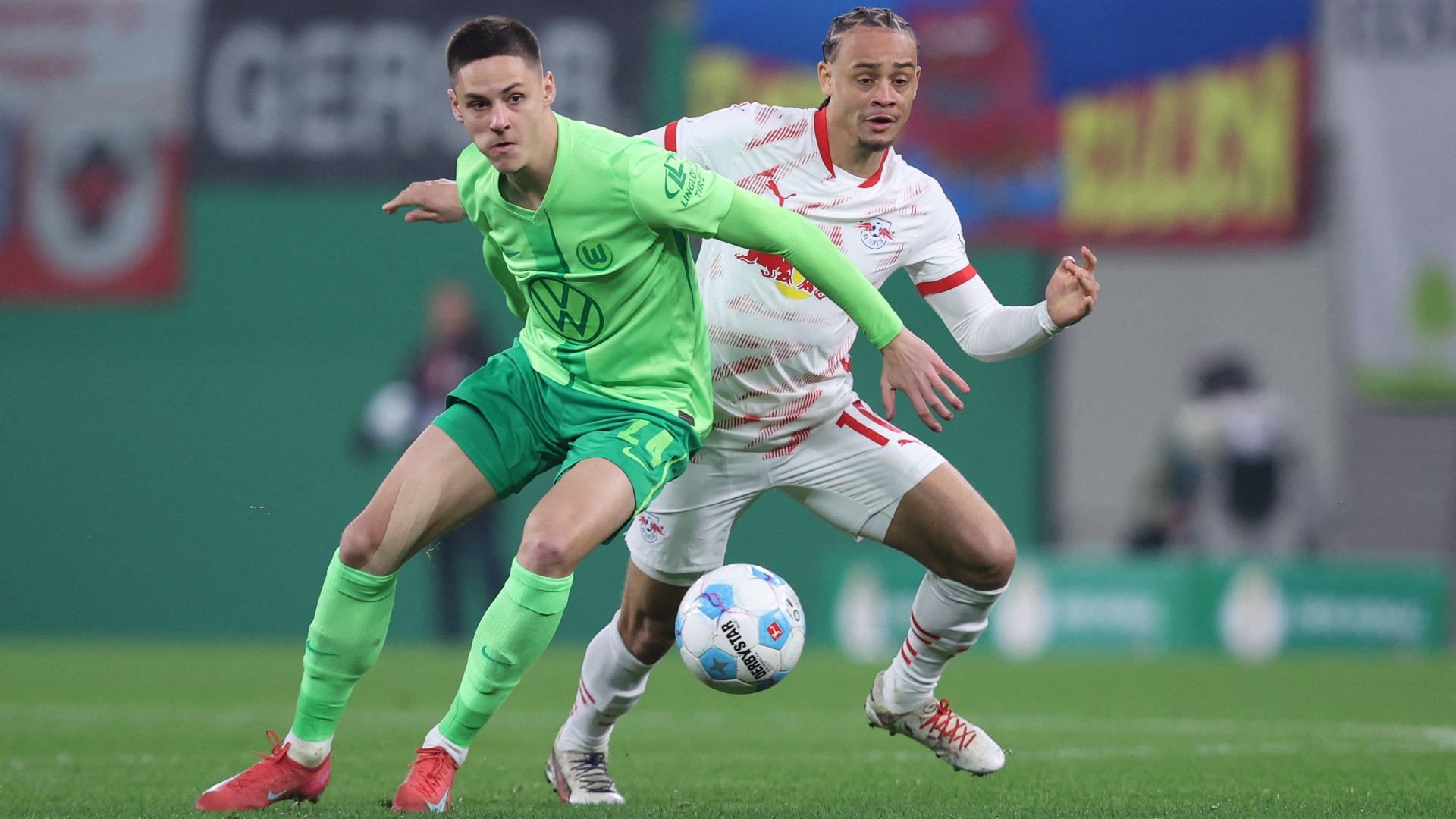 DAZN oder Sky - wo läuft Wolfsburg gegen Leipzig live? | DAZN News AT