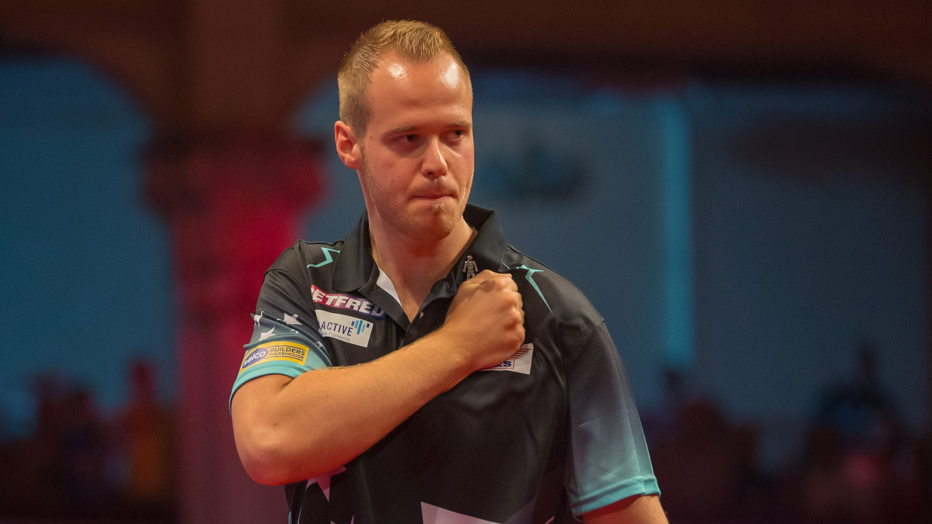 Max Hopp - Martin Lukeman: 1. Runde der Darts-WM heute im TV und LIVE ...