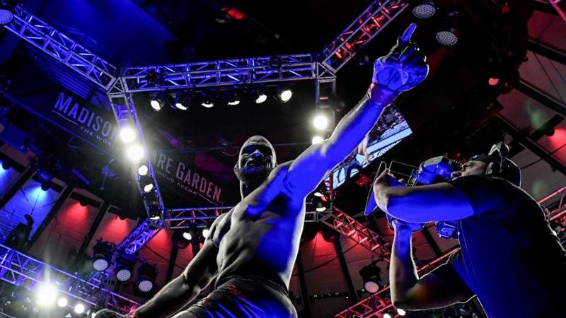 What time is Bellator 288 tonight? Cagewalks, running order, streaming, how to watch Vadim ...