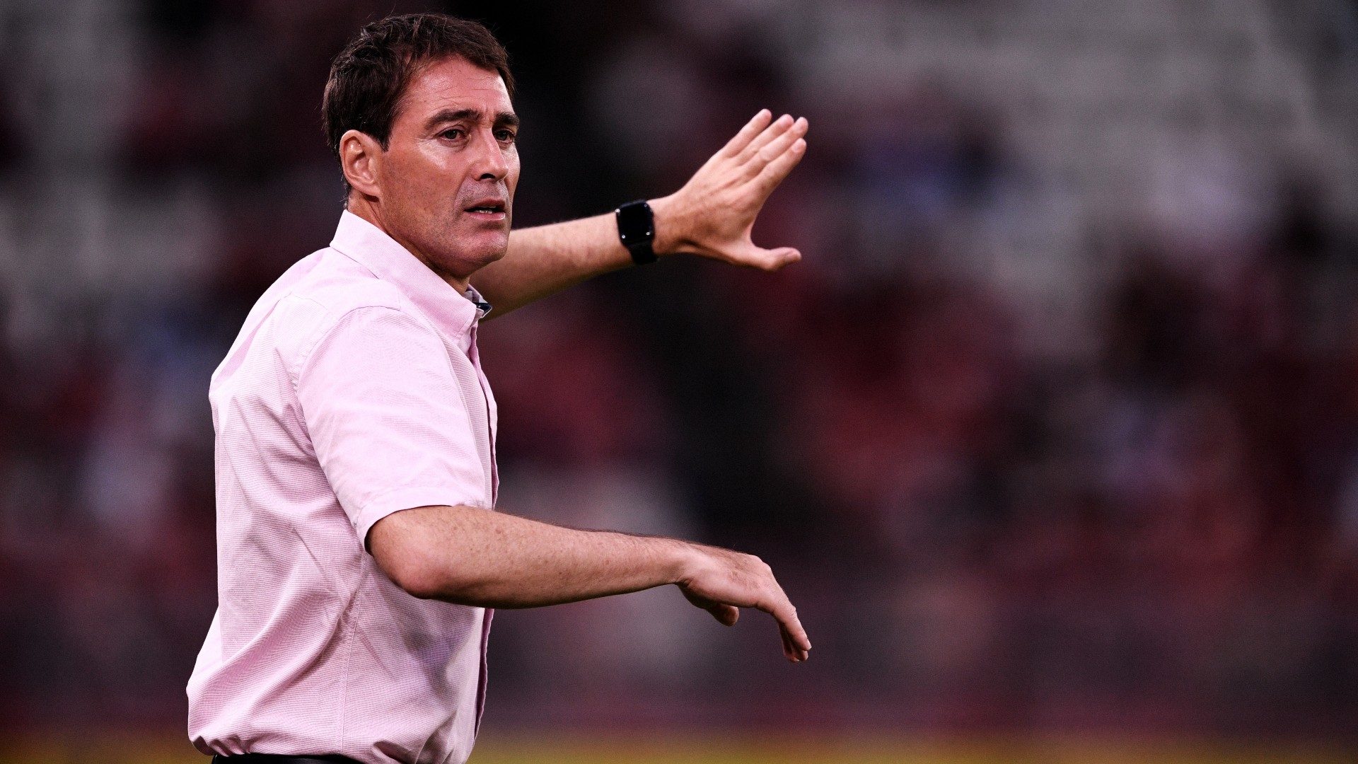 J1で5試合勝ちなしの鹿島がレネ・ヴァイラー監督の解任を発表！ | Jリーグ | DAZN News JP