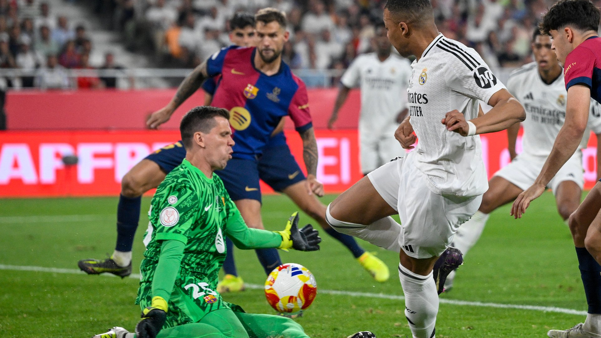 Supercopa de Espana, Finale: Wo läuft Real Madrid vs. FC Barcelona ...