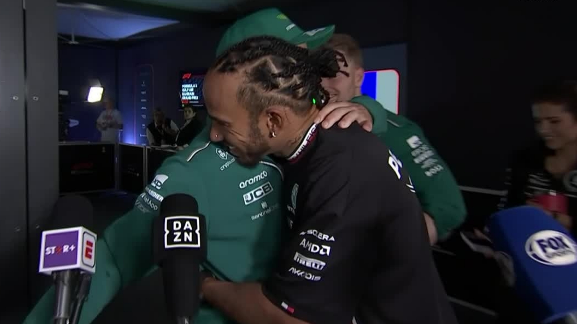 Fernando Alonso, Lewis Hamilton y su sentido abrazo tras el GP de ...