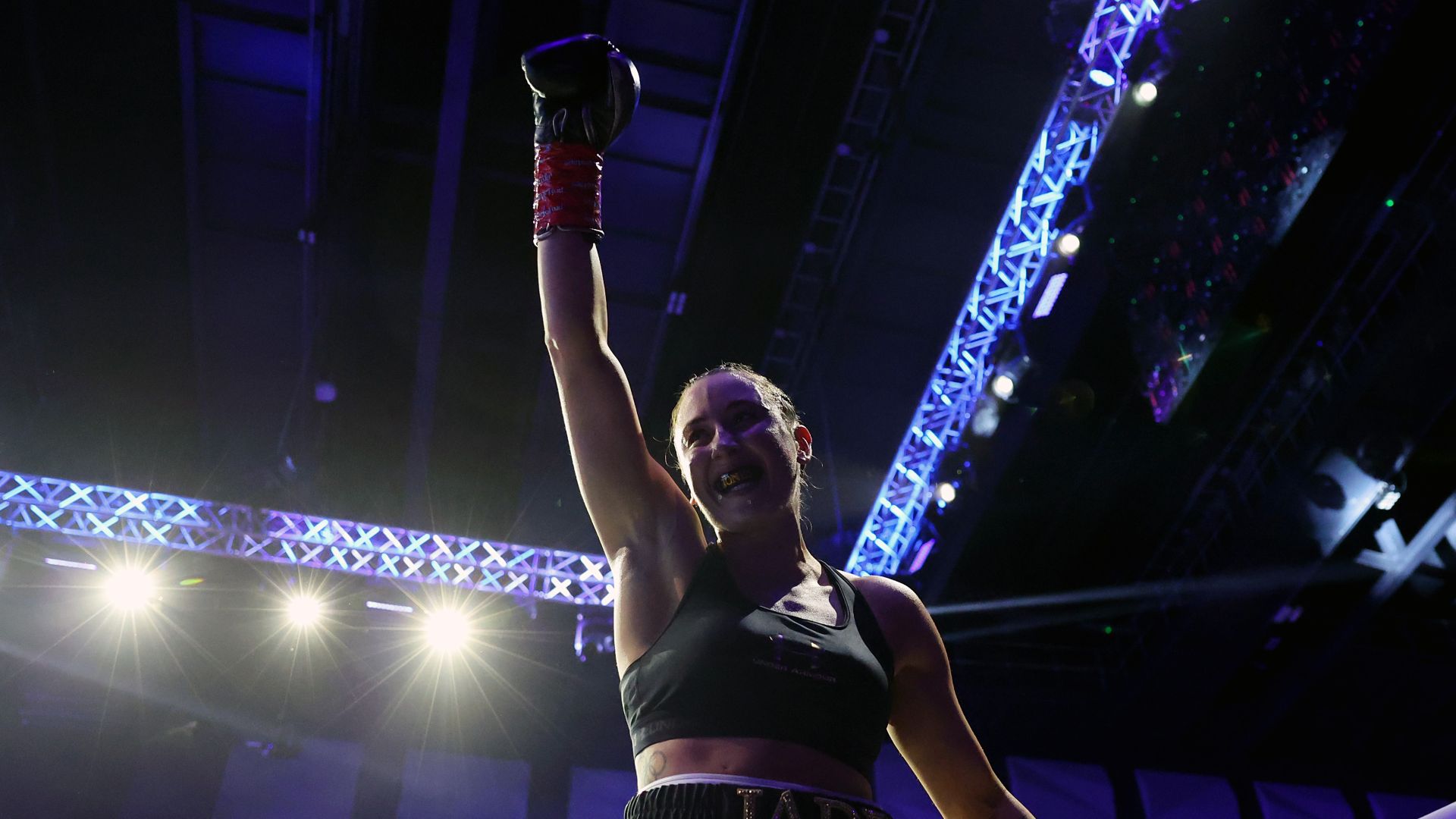 Jade Jones secures brutal knockout against Egypt Criss to win on boxing ...