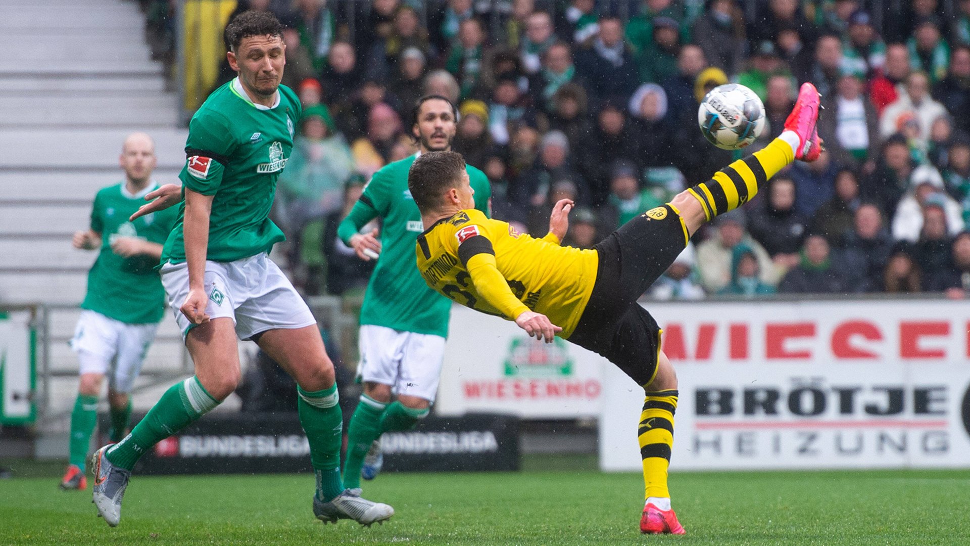 Wer zeigt / überträgt Werder Bremen vs. BVB (Borussia Dortmund) live im TV und LIVE-STREAM ...