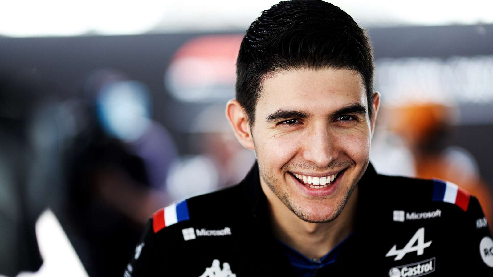 【動画】ハッキネン伝説のオーバーテイク再び？今季ベルギーGPで見せたオコンの2台抜きが22年前に酷似…『F1』公式も「みんなの宝物が再度実現した」｜F1 | DAZN News 日本