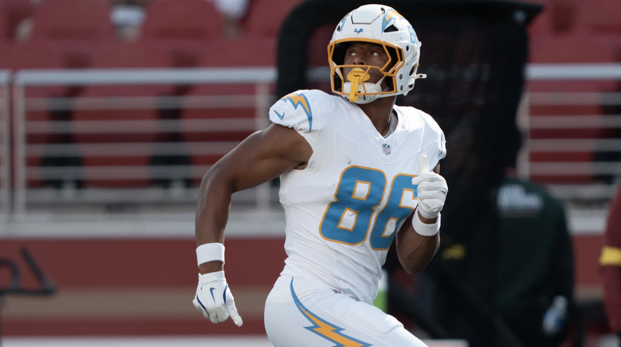 NFL : Oronde Gadsden (Los Angeles Chargers) élu rookie de la semaine 7 ...