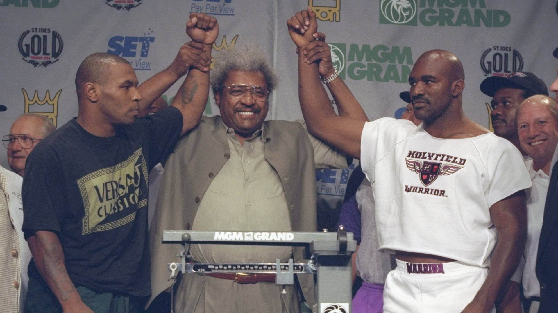I am the boxing Hall of Famer who stood up to Don King to put on the ...