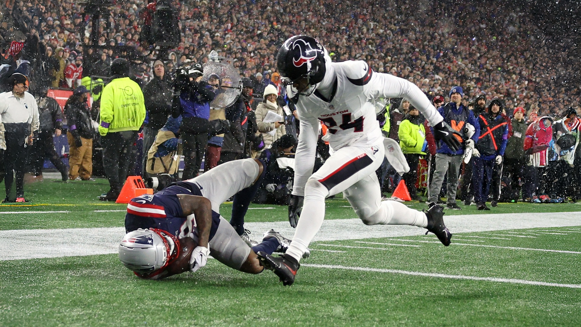 New England Patriots advance to the AFC Championship Game for the first ...