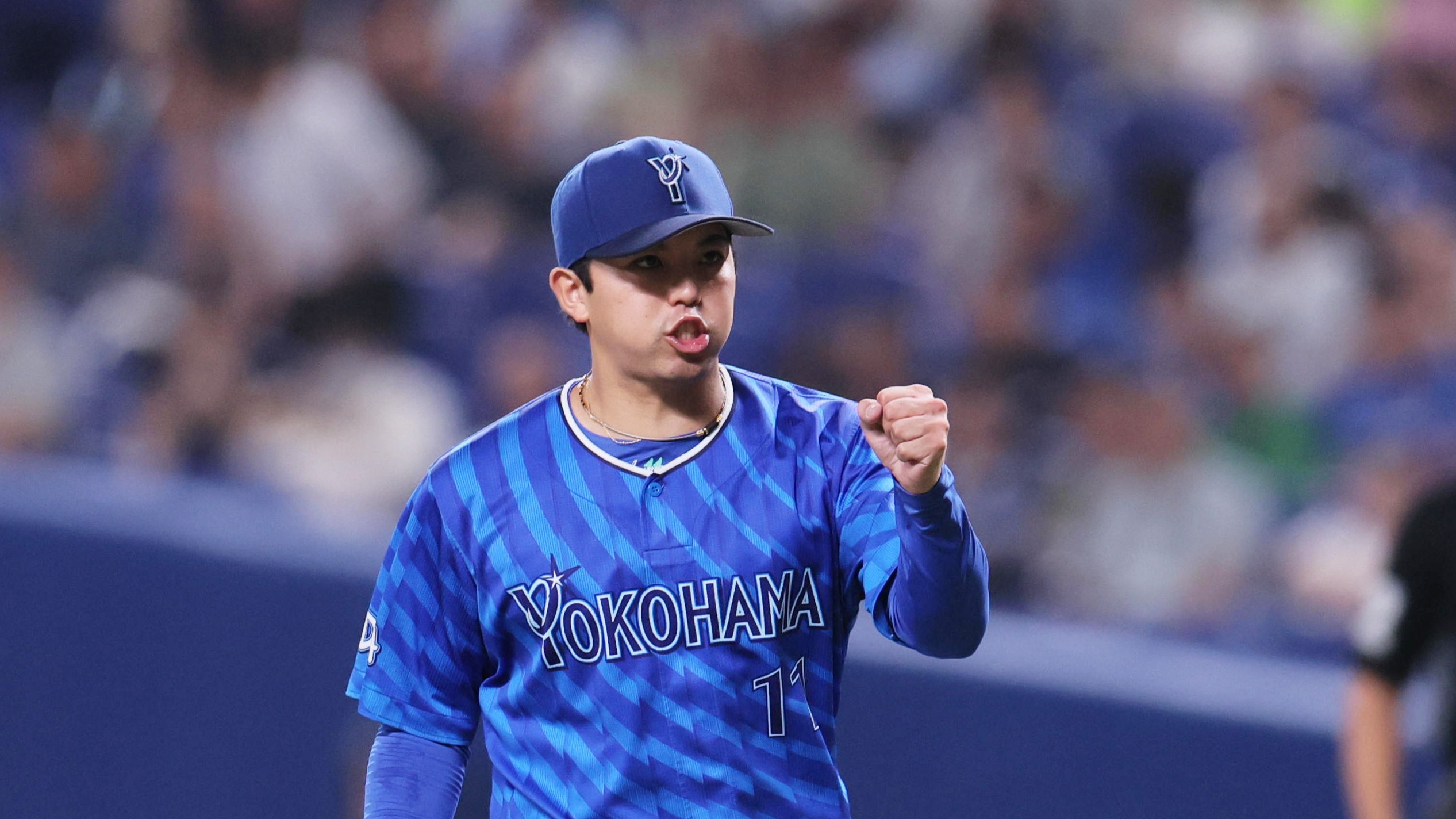 DeNA・東克樹がハーラートップ14勝目、自らのスクイズが決勝点に｜中日×DeNA｜プロ野球結果 | DAZN News JP