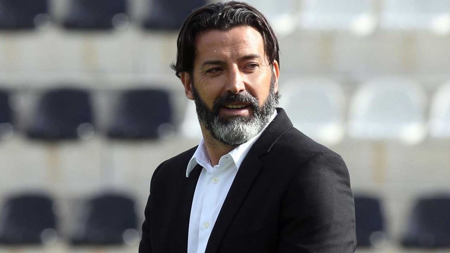 Nuno Capucho antes do FC Porto x Milan para as meias-finais da UEFA ...