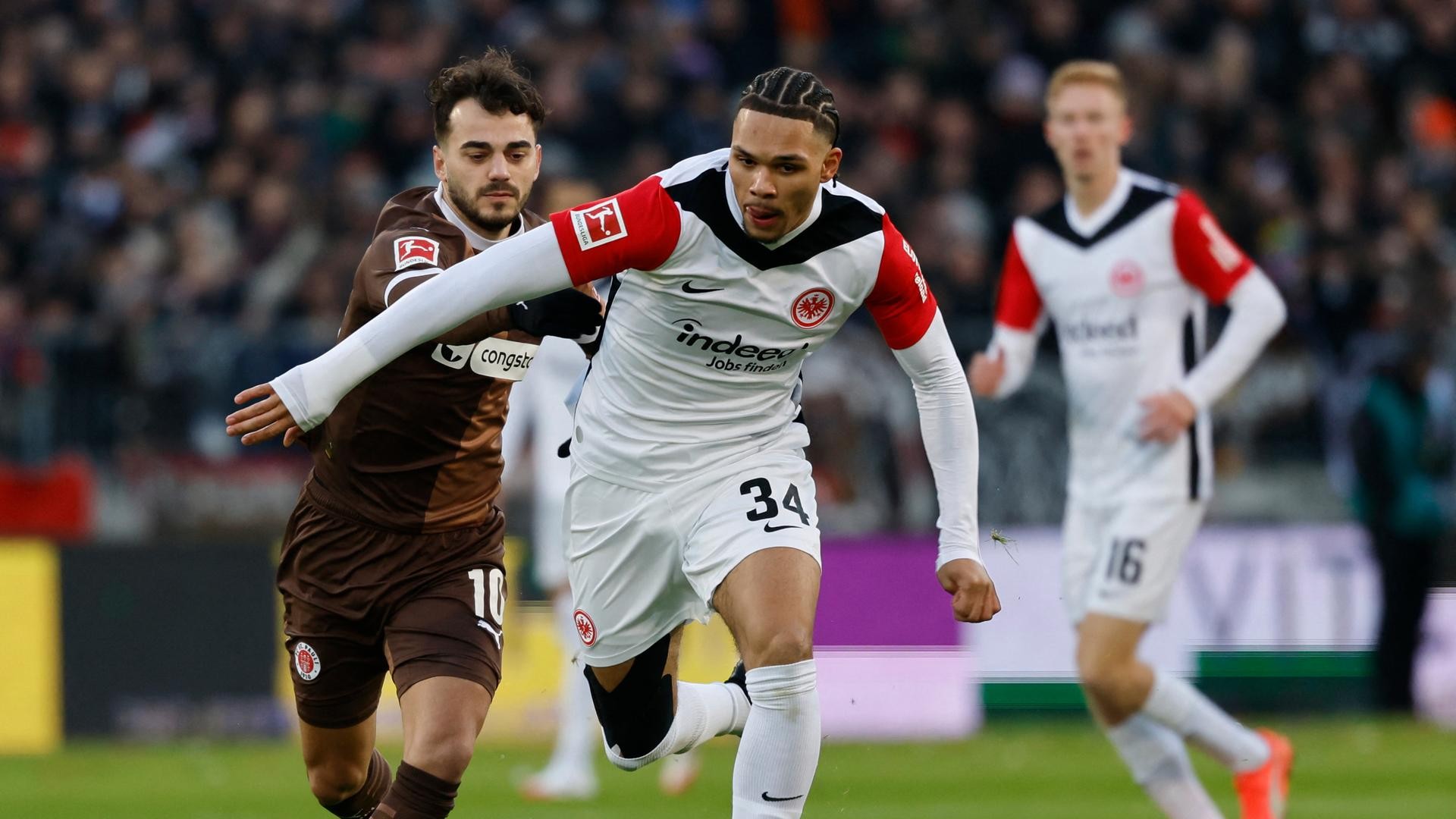 Läuft Eintracht Frankfurt vs. BVB (Borussia Dortmund) heute im Free-TV? | DAZN News AT