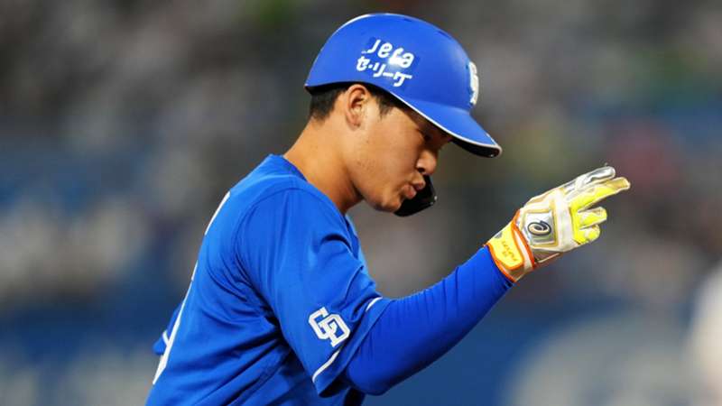 【動画】「竜の希望」「こんな力感で入るん？！」石川昂弥が放った1号バックスクリーン弾に中日ファンも歓喜｜プロ野球 | DAZN News 日本