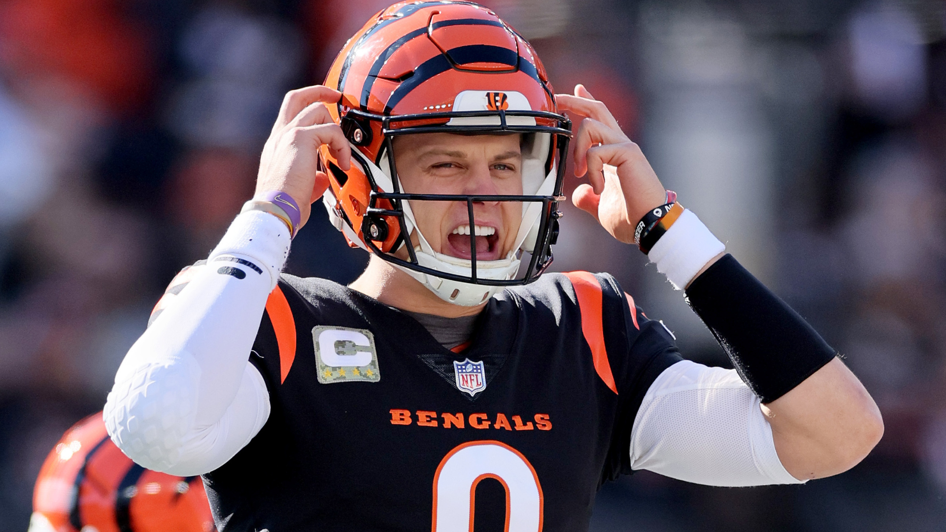 NFL: Bengals-Quarterback Joe Burrow zurück im Training | DAZN News DE