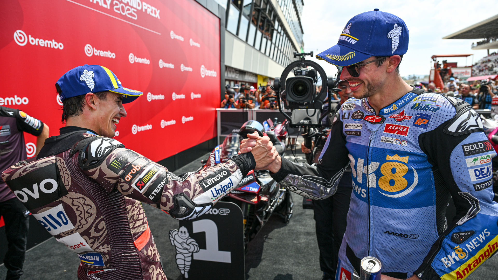 Marc Márquez y su precioso mensaje a su hermano Álex: "Me está enseñando de lo que es capaz de ...