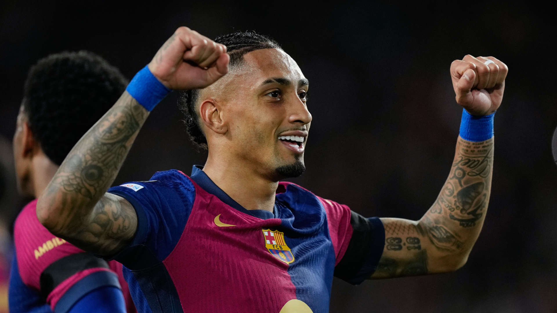 Gavi cae rendido ante la mejor versión de Raphinha en el FC Barcelona ...