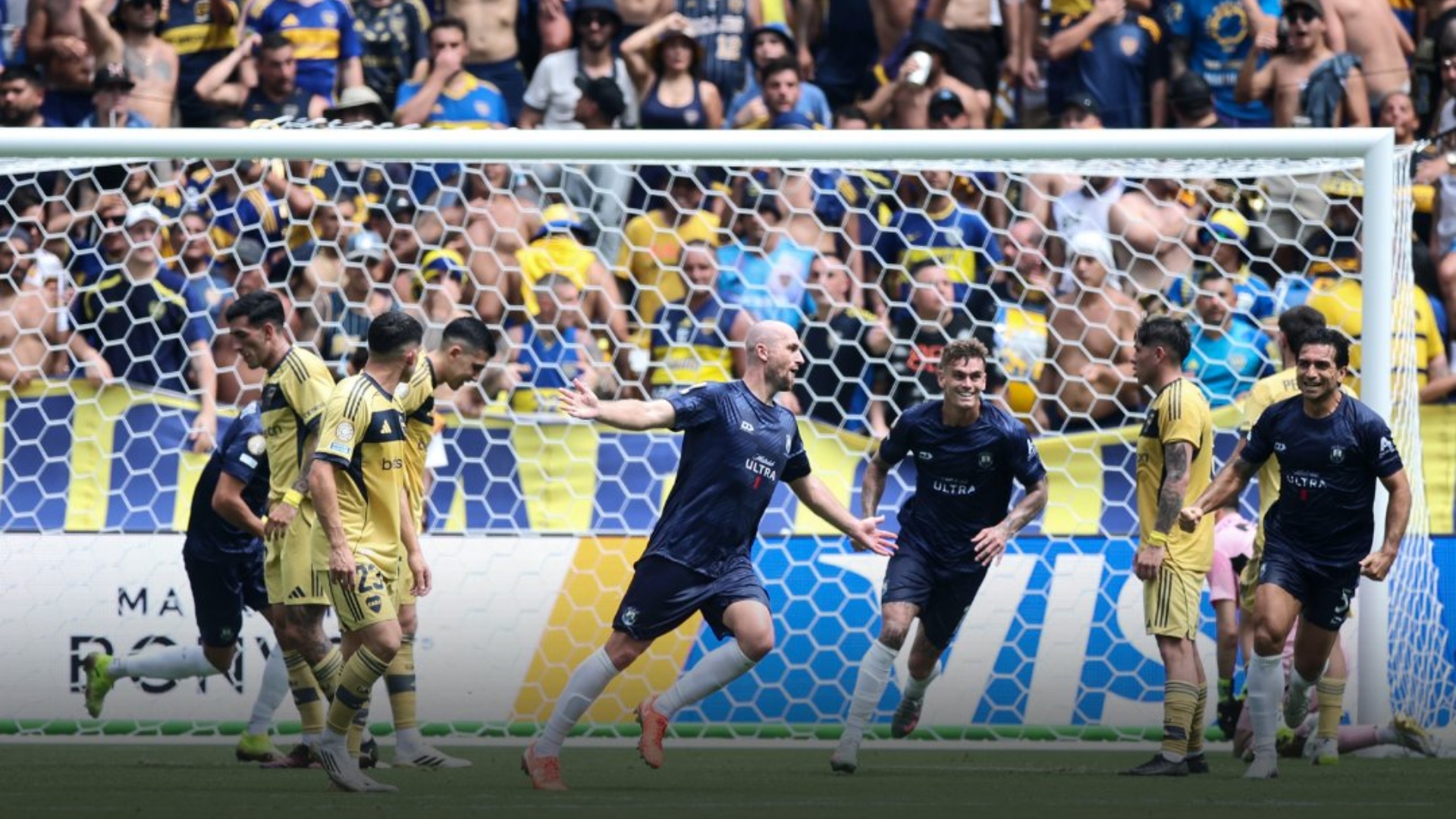 VÍDEO: ¡Los jugadores de Auckland City se vuelven locos con su primer ...