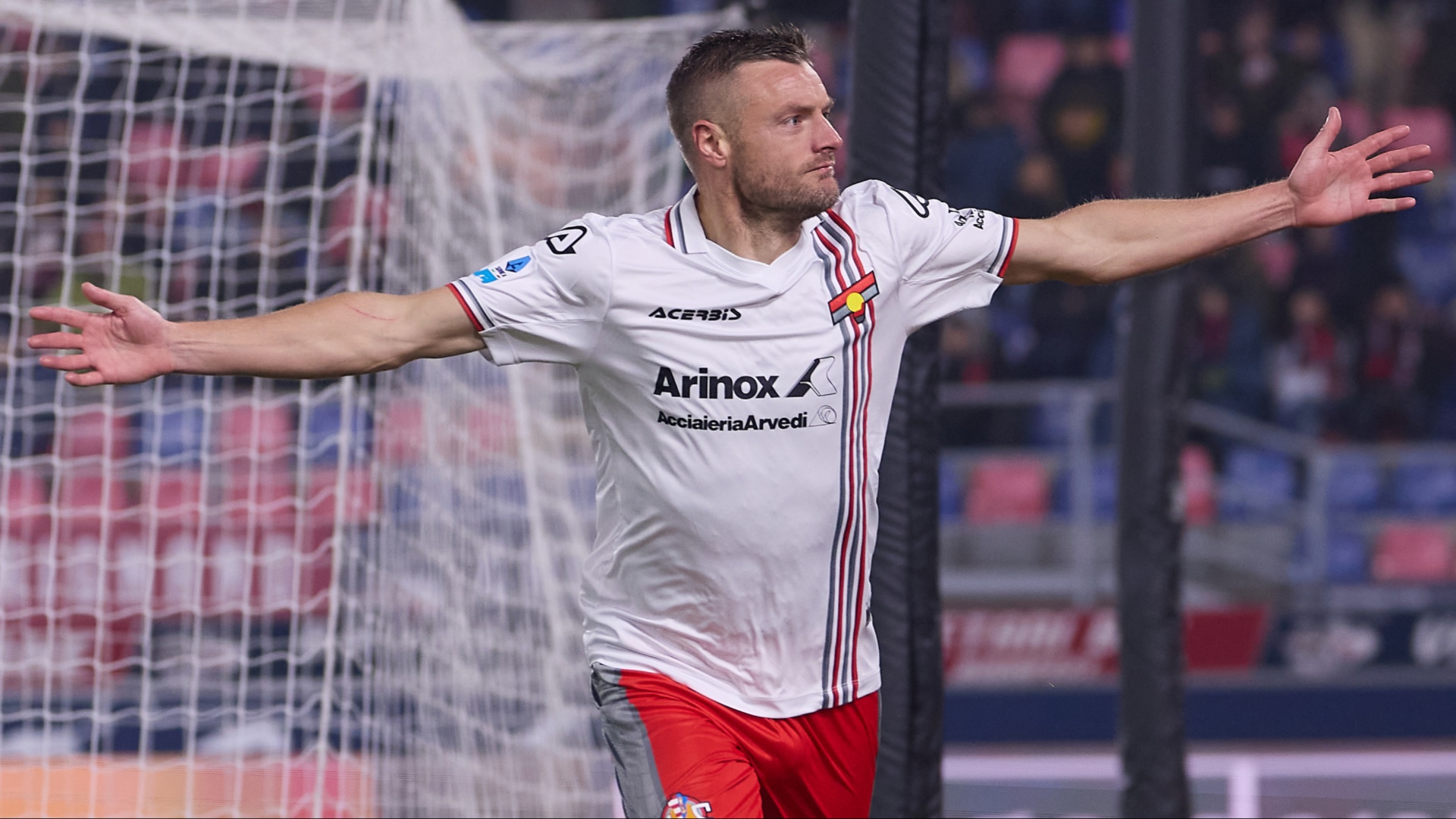 Jamie Vardy double downs title-chasing Bologna in Cremonese win - watch ...