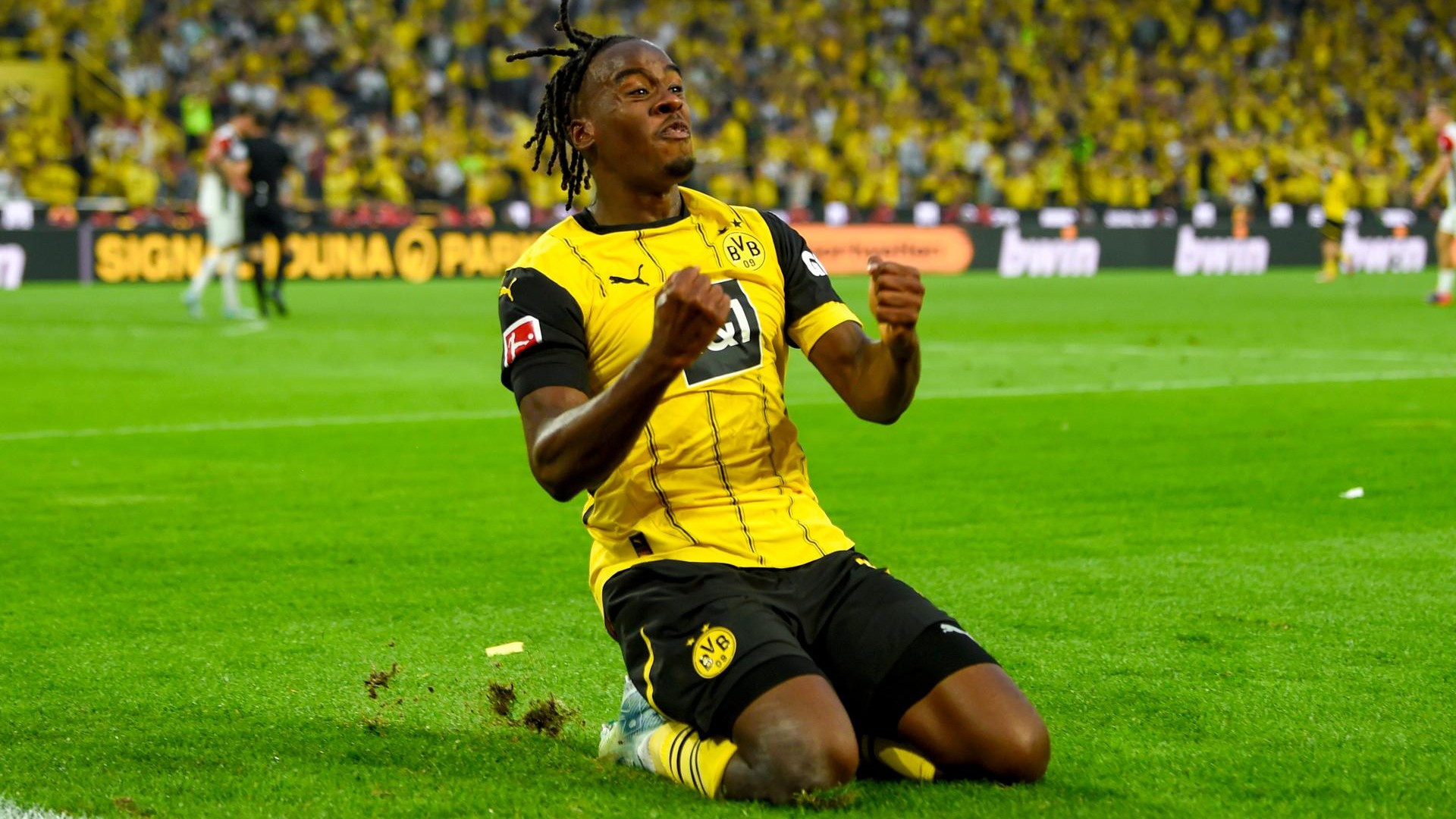 Wer zeigt / überträgt Rückspiel Lille vs. BVB im TV und LIVE-STREAM? | DAZN News DE