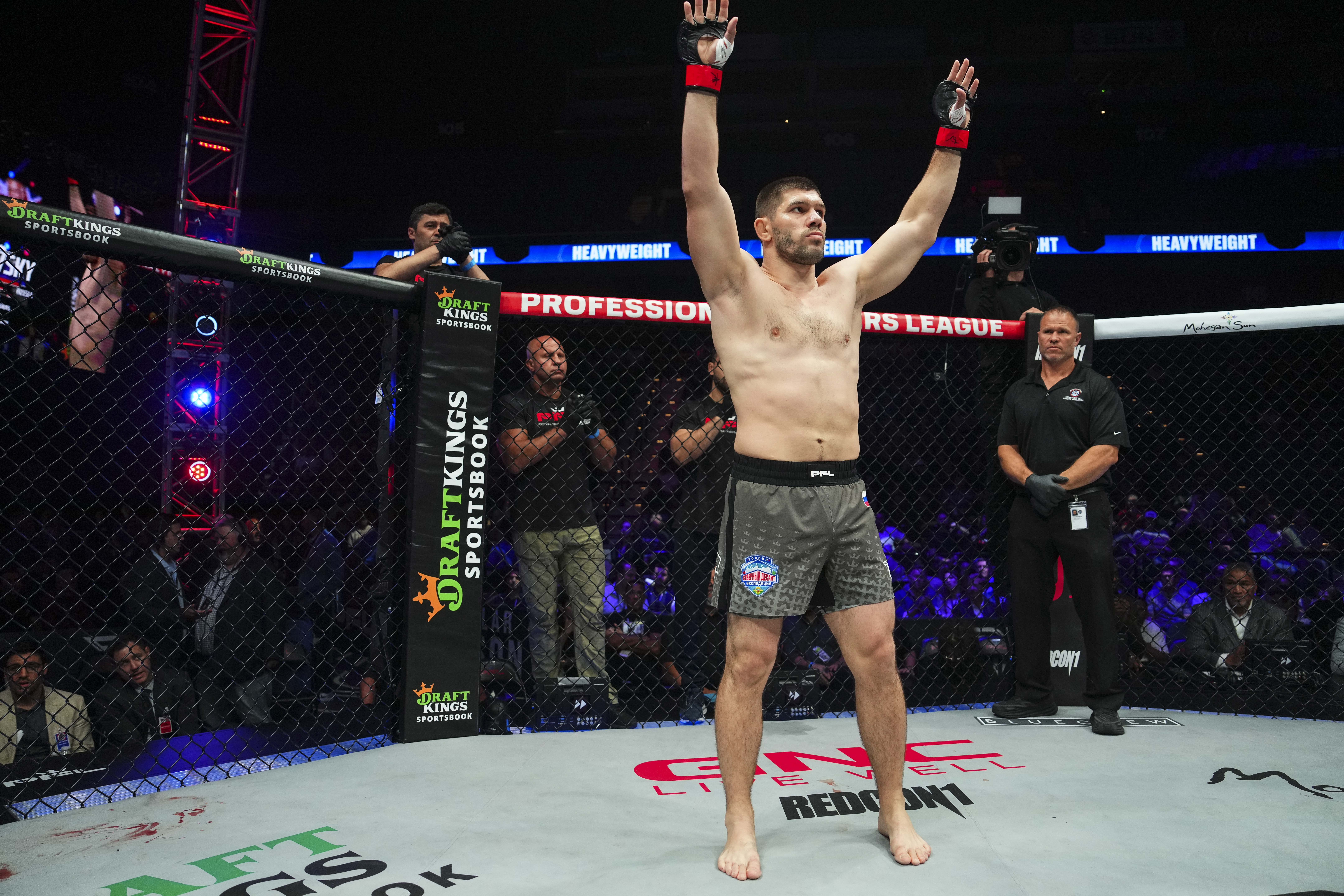 Exclusive Q&A: Vadim Nemkov can beat Francis Ngannou, says Valentin Moldavsky | DAZN News US