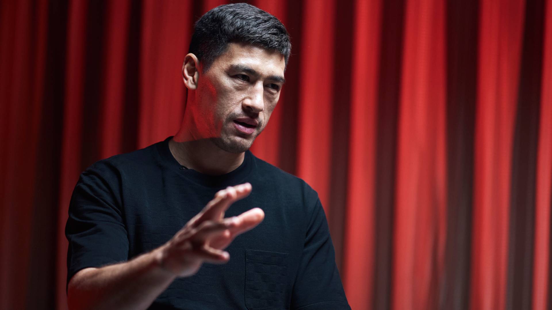 'They sacrificed for all of my siblings!' - Dmitry Bivol talks parents ...