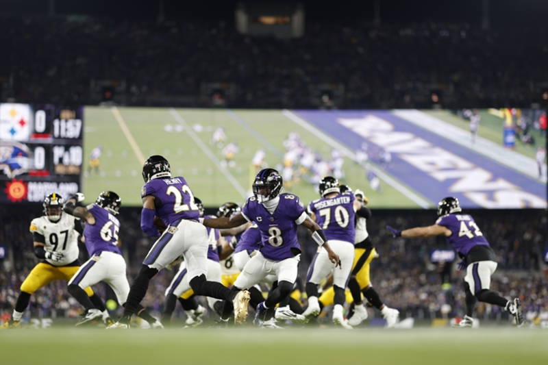 NFL Wild Card : le duo Jackson/Henry écrase les Steelers et les Ravens ...
