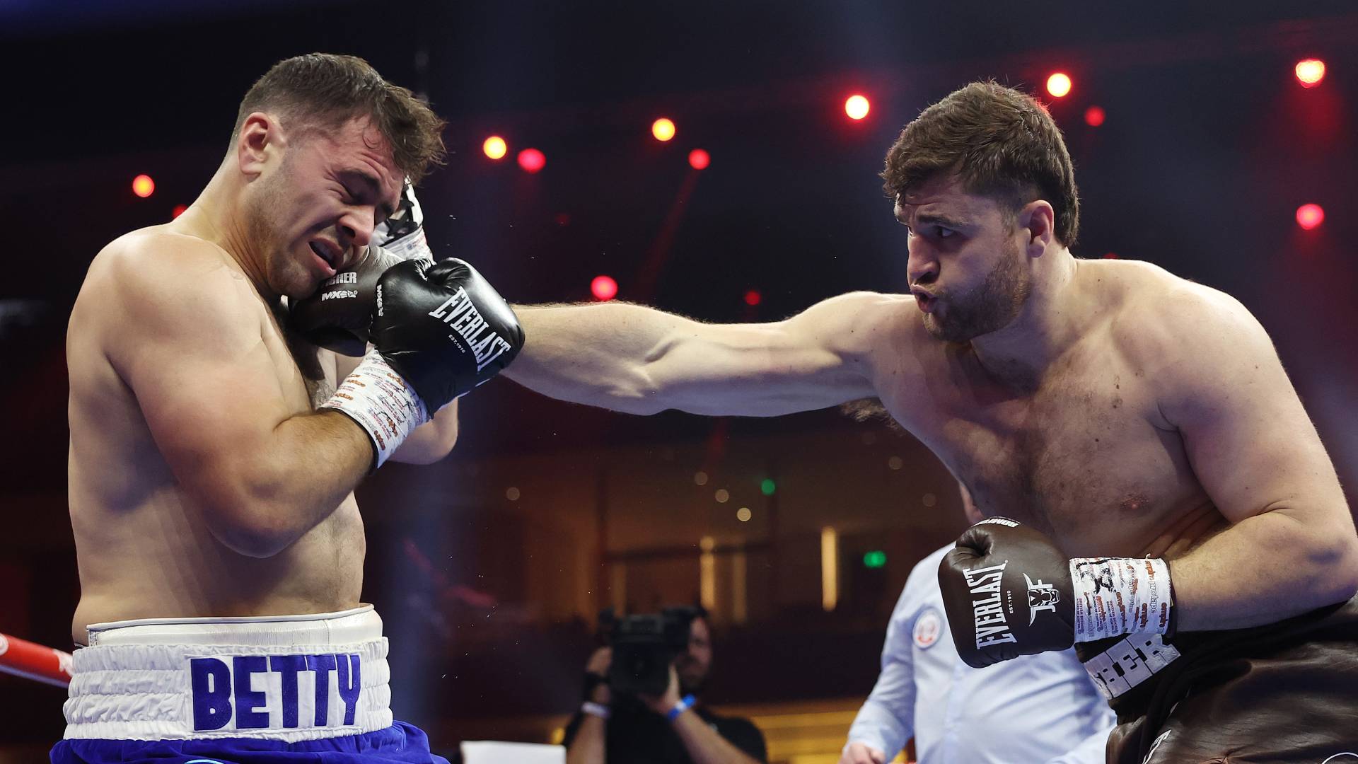 'I want the fight' - Eddie Hearn gives interesting update on Johnny Fisher vs Dave Allen rematch ...