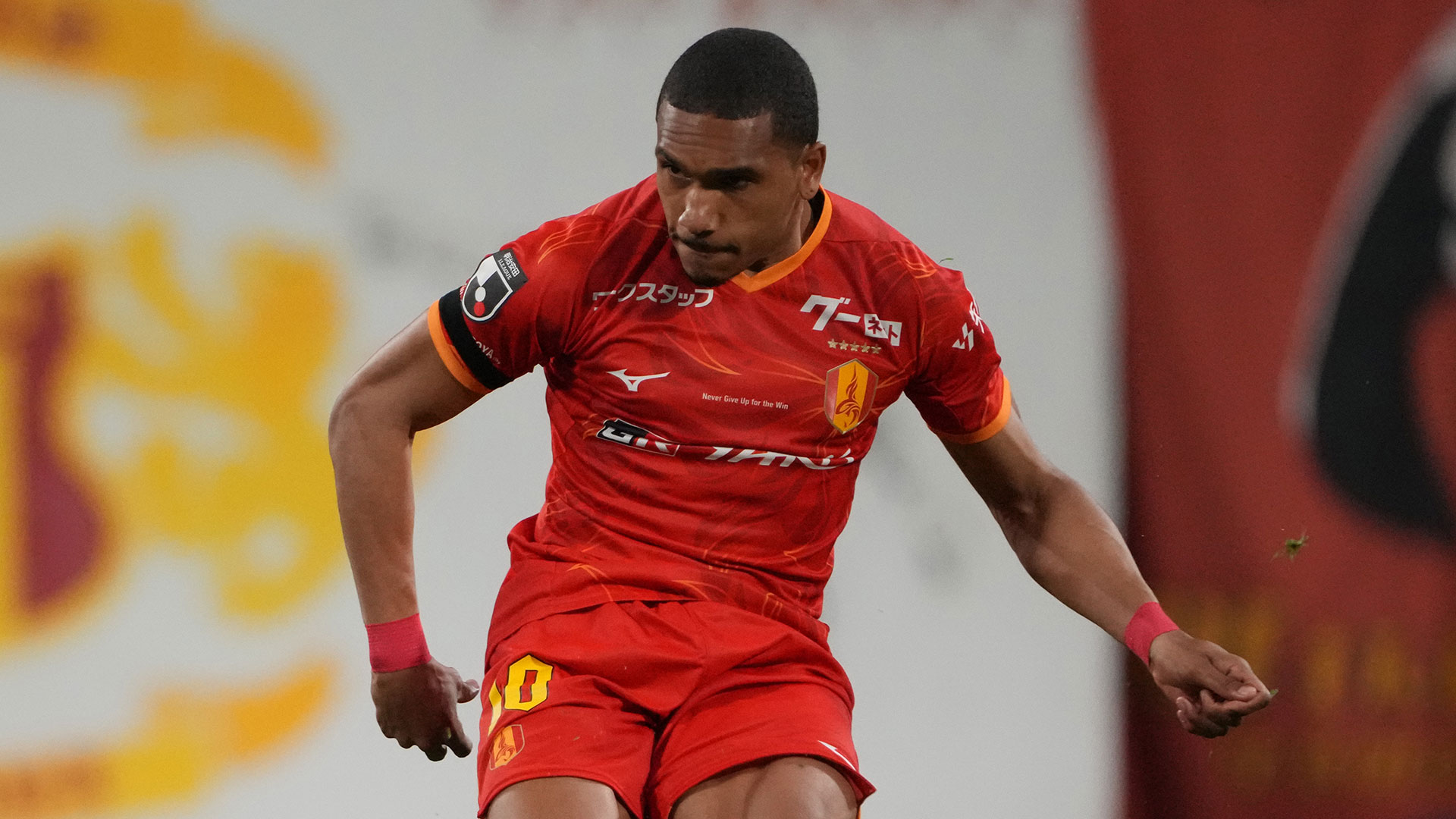 メモリアルゲームで2得点の名古屋FWマテウス・カストロ、サポーターに感謝「全選手で勝ち取った勝利」 | Jリーグ | DAZN News JP